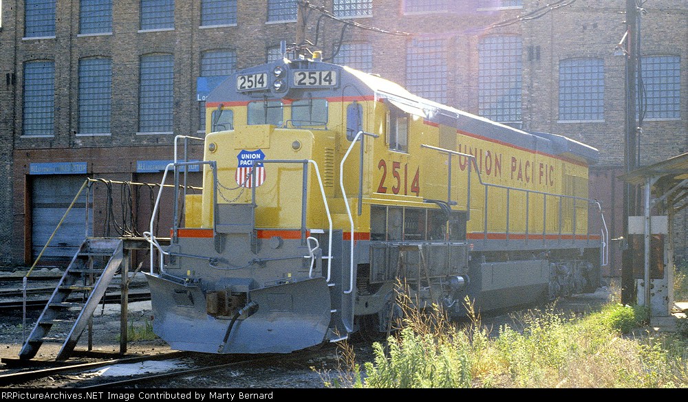 UP 2514 at Chrome Locomotive